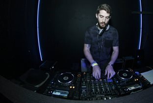 Jon Delgado · Artist Profile