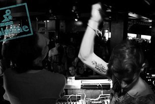 JonnAy · Artist Profile