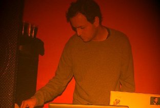 Jorge C · Artist Profile