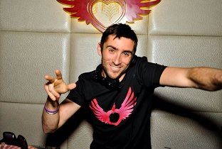 Josh Vincent · Artist Profile