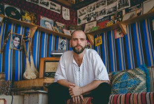 Justin Gardner · Artist Profile