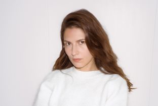 Lisa Smirnova · Artist Profile