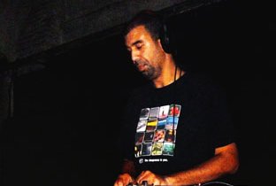 Malcolm Moore · Artist Profile