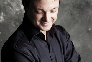 Matthew Thomas · Past Events