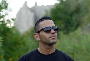 Moosick · Biography