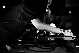 Nkisi · Artist Profile