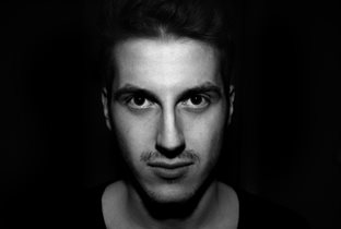 Oriano · Artist Profile
