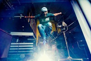 Perry Louis (2) · Artist Profile