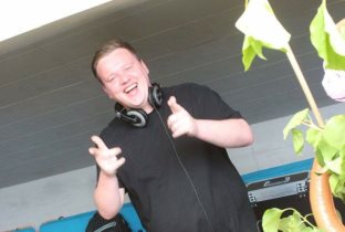 Potts · Artist Profile