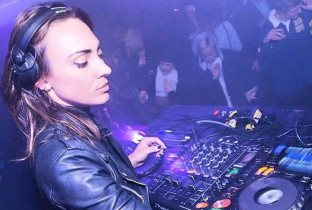 Rachel May · Tour Dates & Tickets