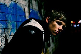 Red Jones · Artist Profile