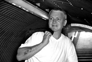 Ricky Rinaldi · Artist Profile