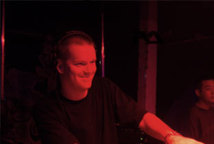 Ricky Stone · Artist Profile