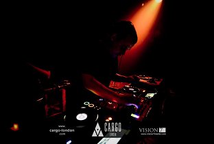 Ricky Ward · Artist Profile