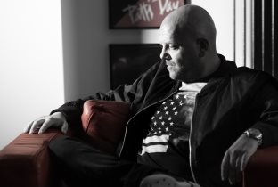 Rob Cockerton · Artist Profile