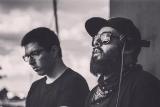 Roberto Apodaca · Artist Profile