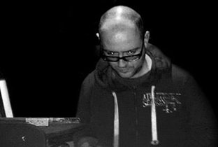 Ross Alexander · Artist Profile