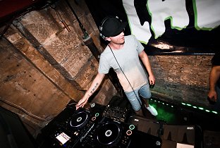 Sam Watkins · Artist Profile