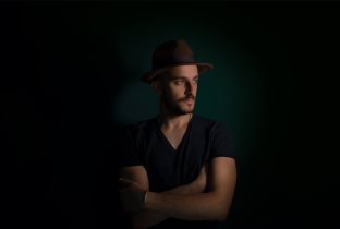 Santini · Artist Profile