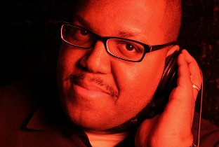 Sean Smith · Artist Profile