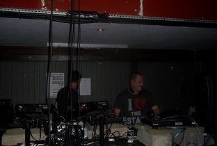 Simon Chambers · Tour Dates & Tickets