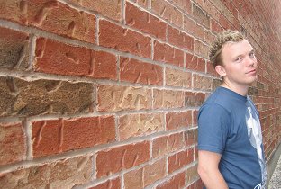 Simon Gain · Artist Profile