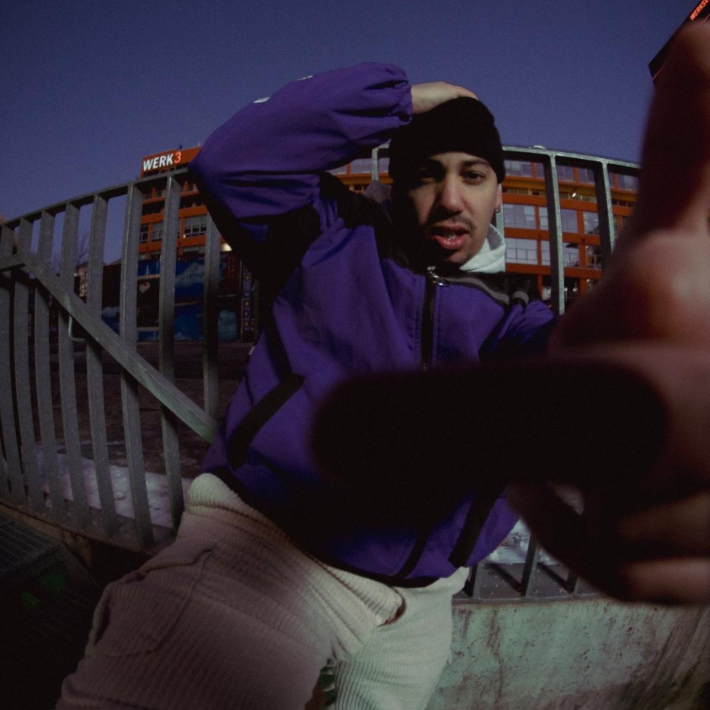 Aaron Leviz · Artist Profile