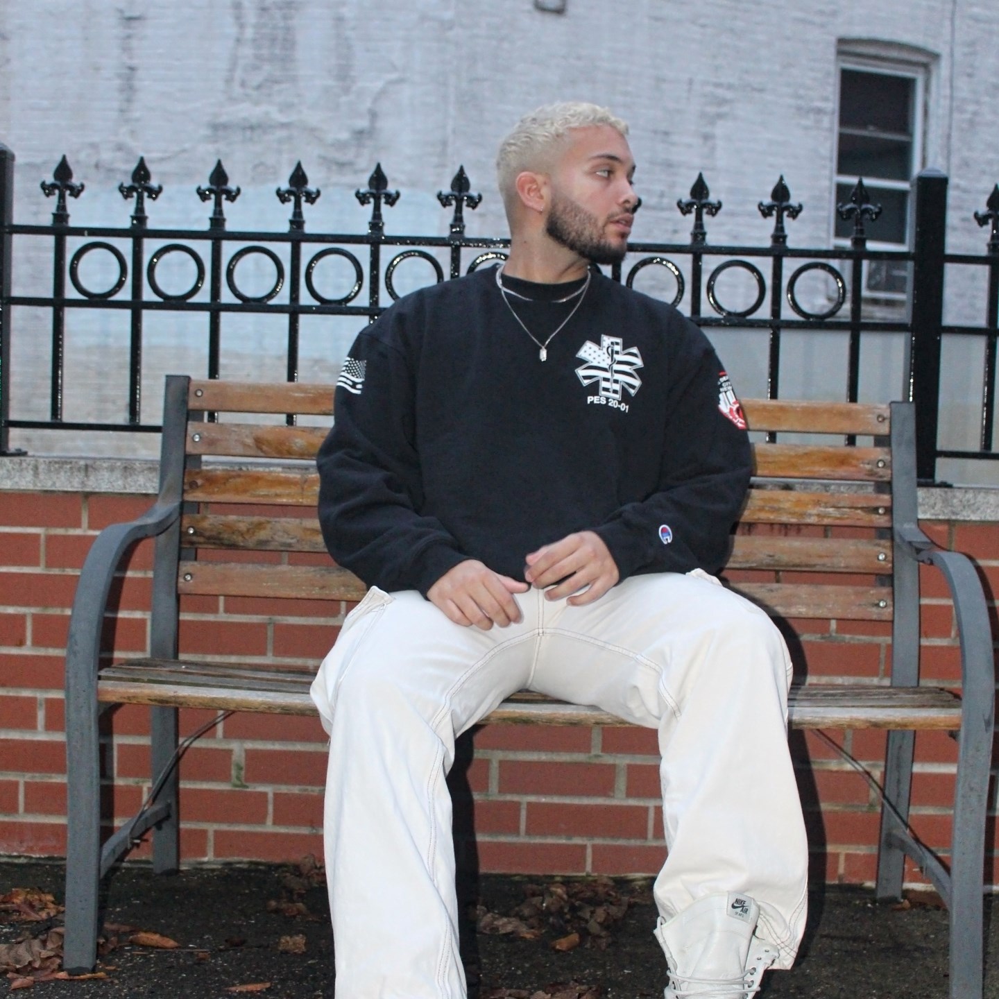 Adam Hadari · Artist Profile
