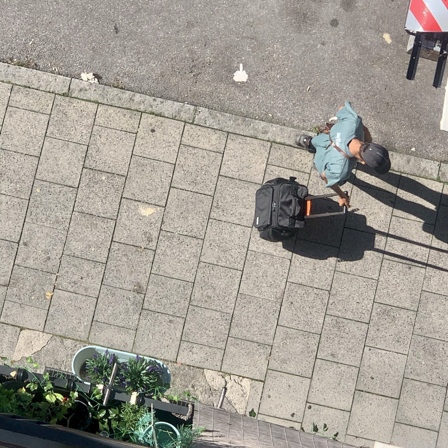 adodo · Artist Profile