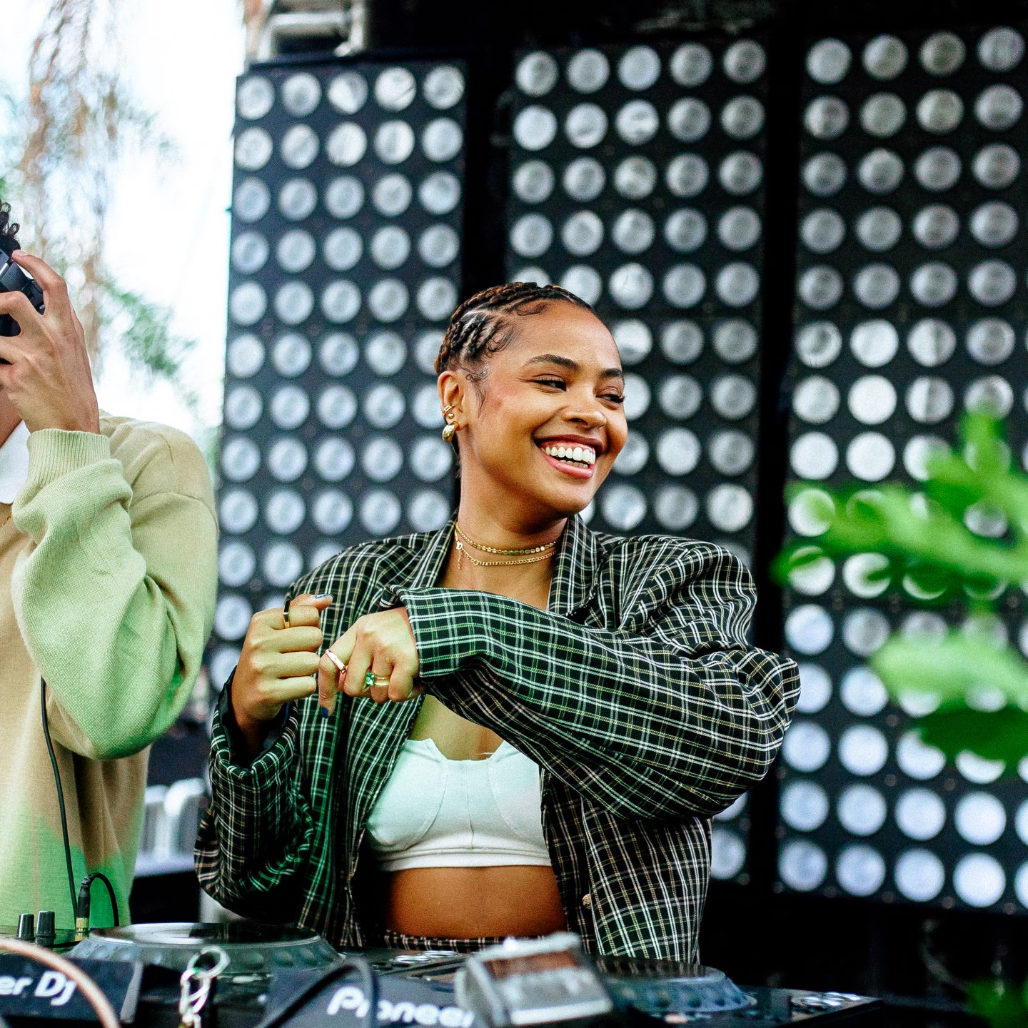 Akila · Artist Profile