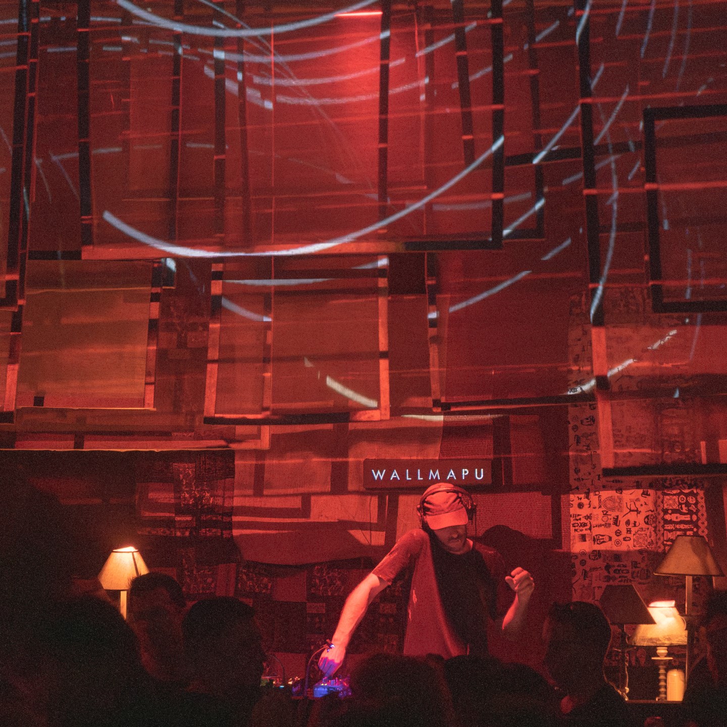 ako (2) · Artist Profile