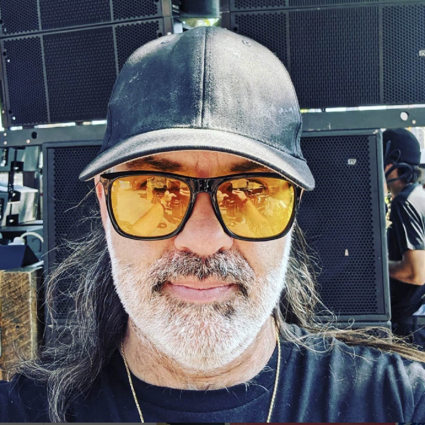 Alan Bogl · Artist Profile