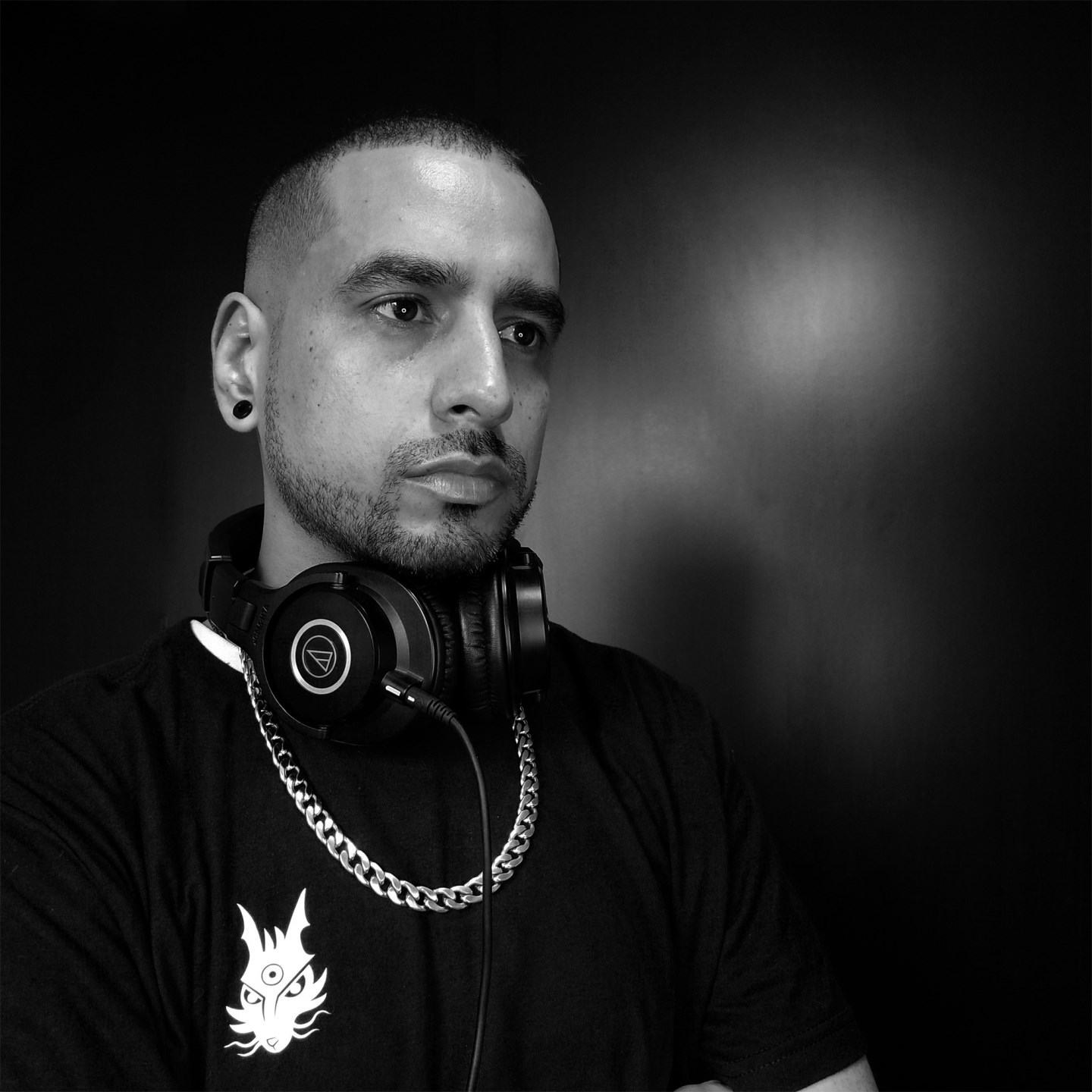 Alexander Reombarth · Artist Profile