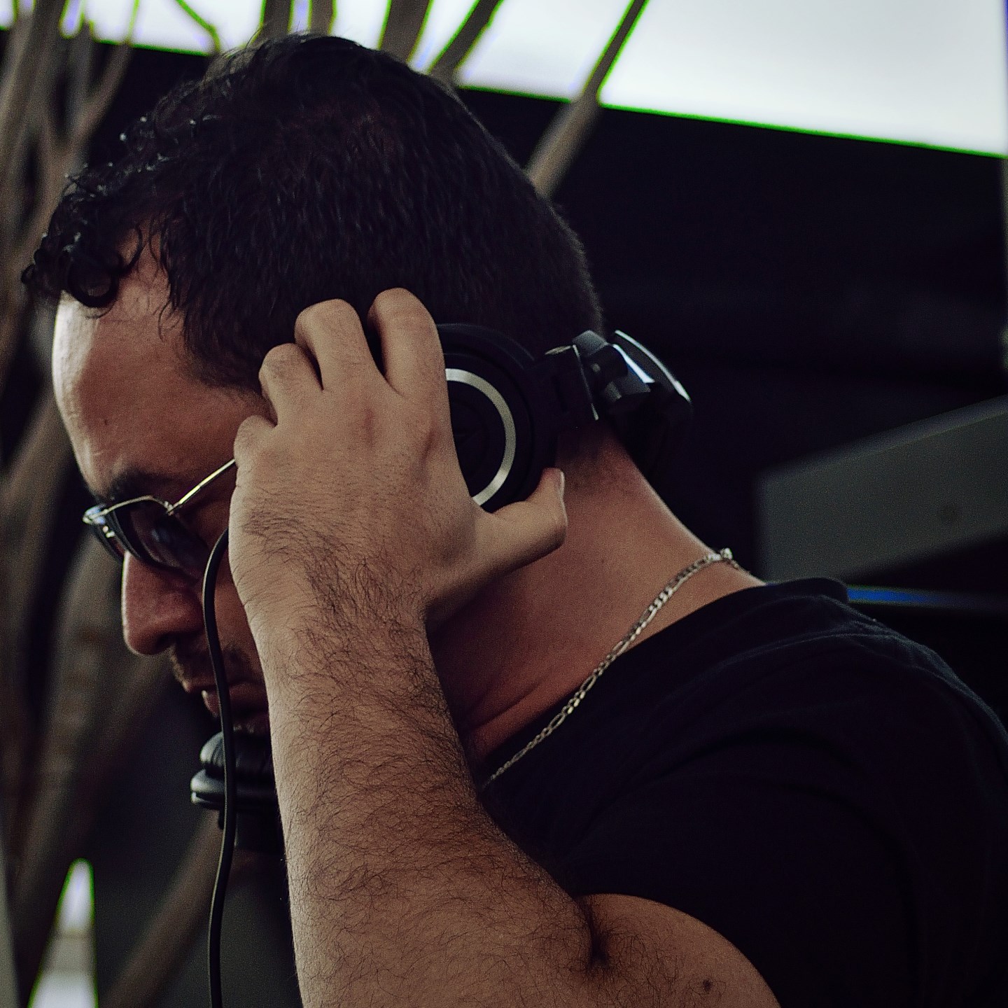 Alex Delmar · Artist Profile