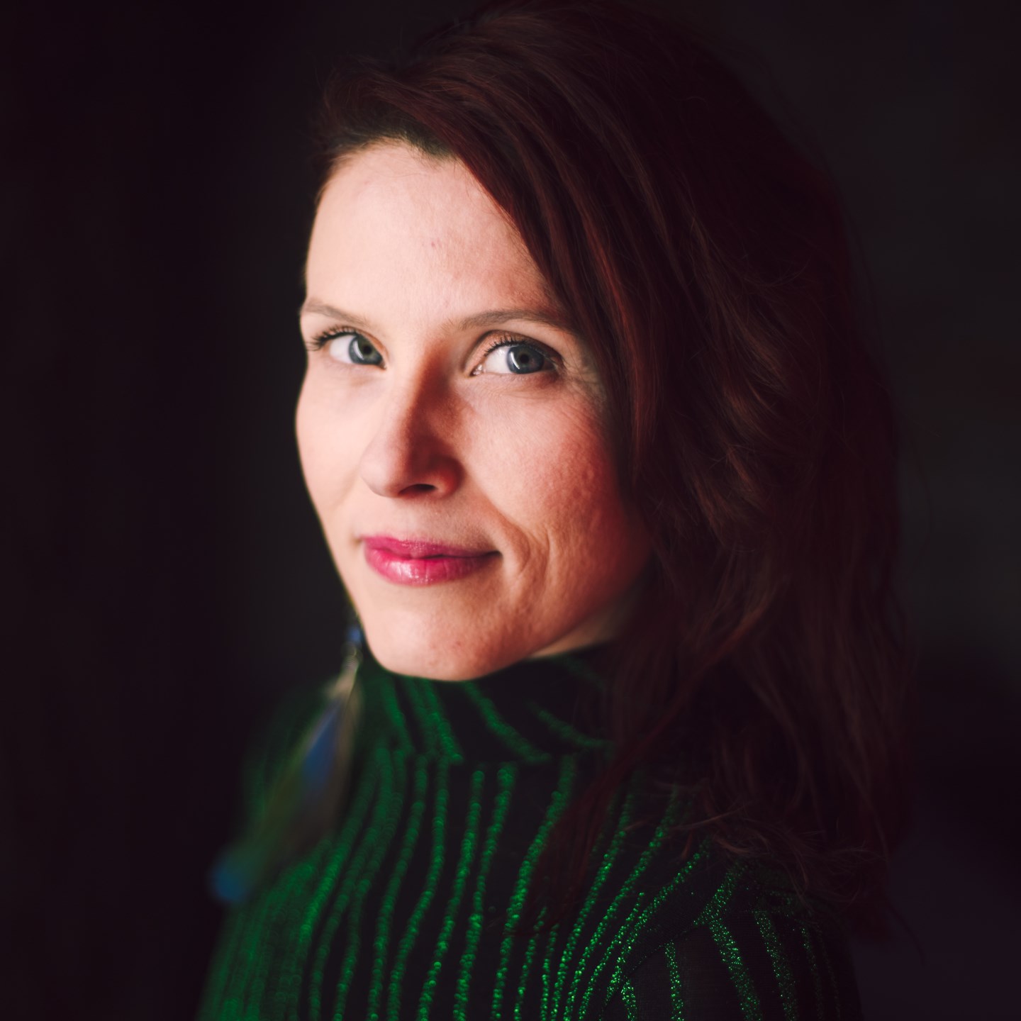 AMBER (2) · Artist Profile