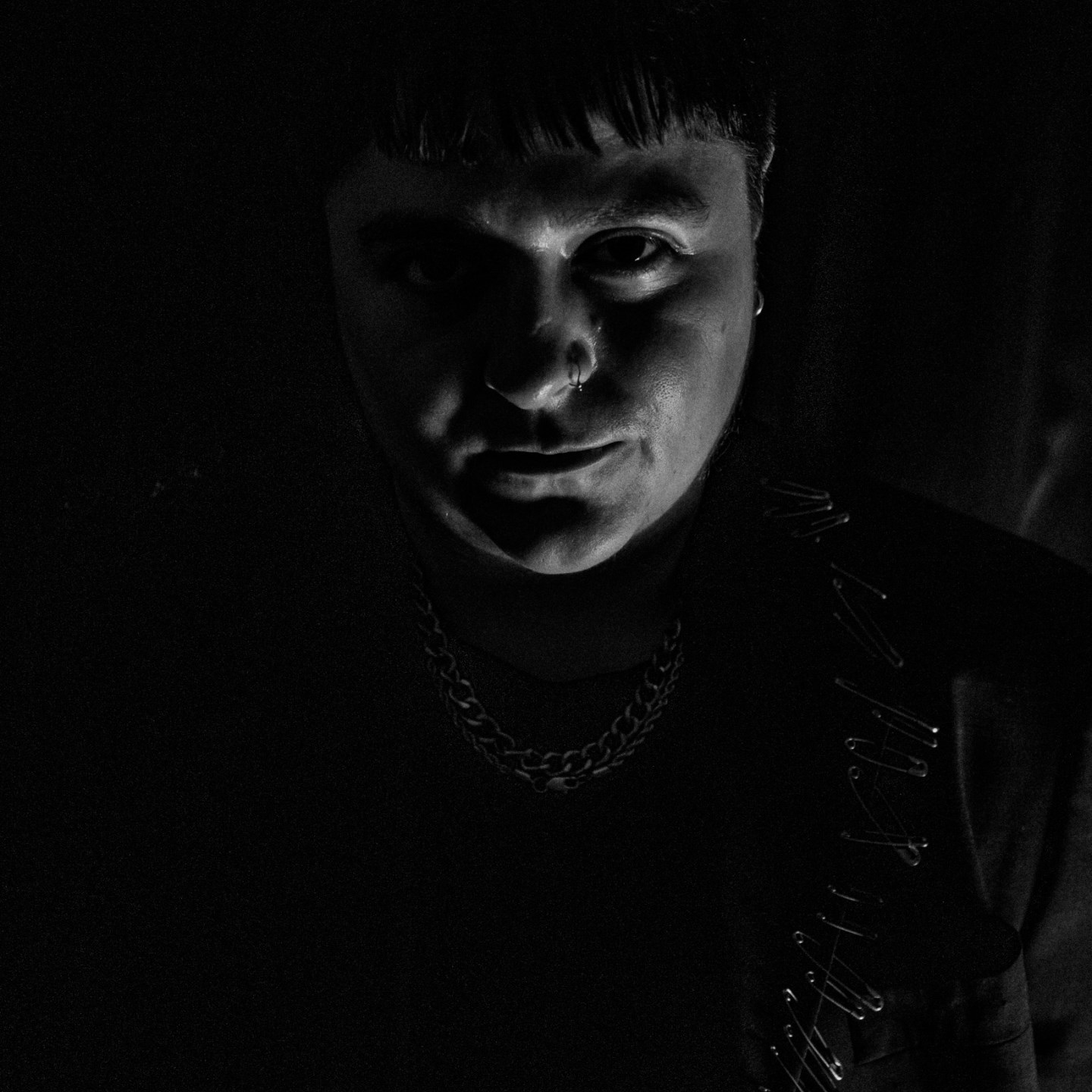 Amor Ante · Artist Profile