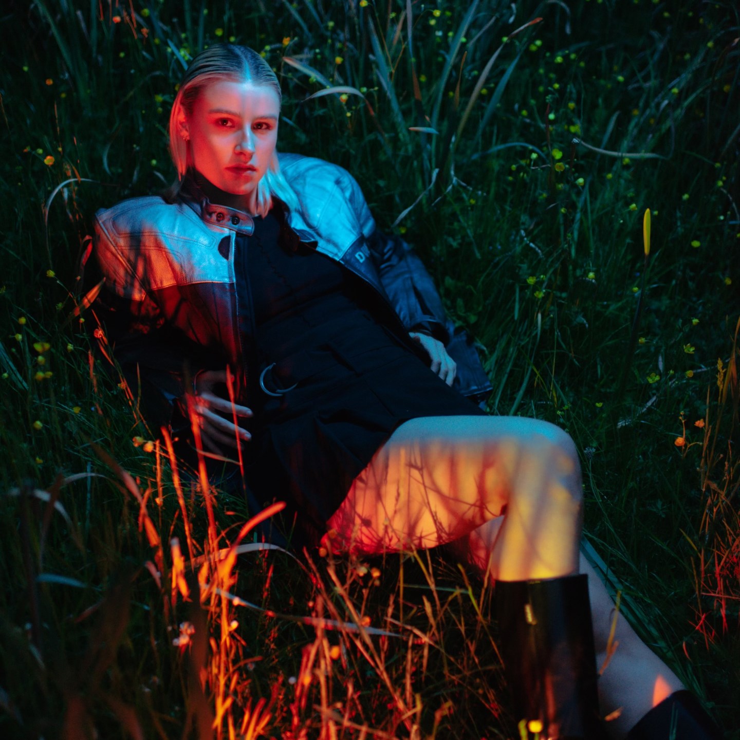 ananda priori · Artist Profile