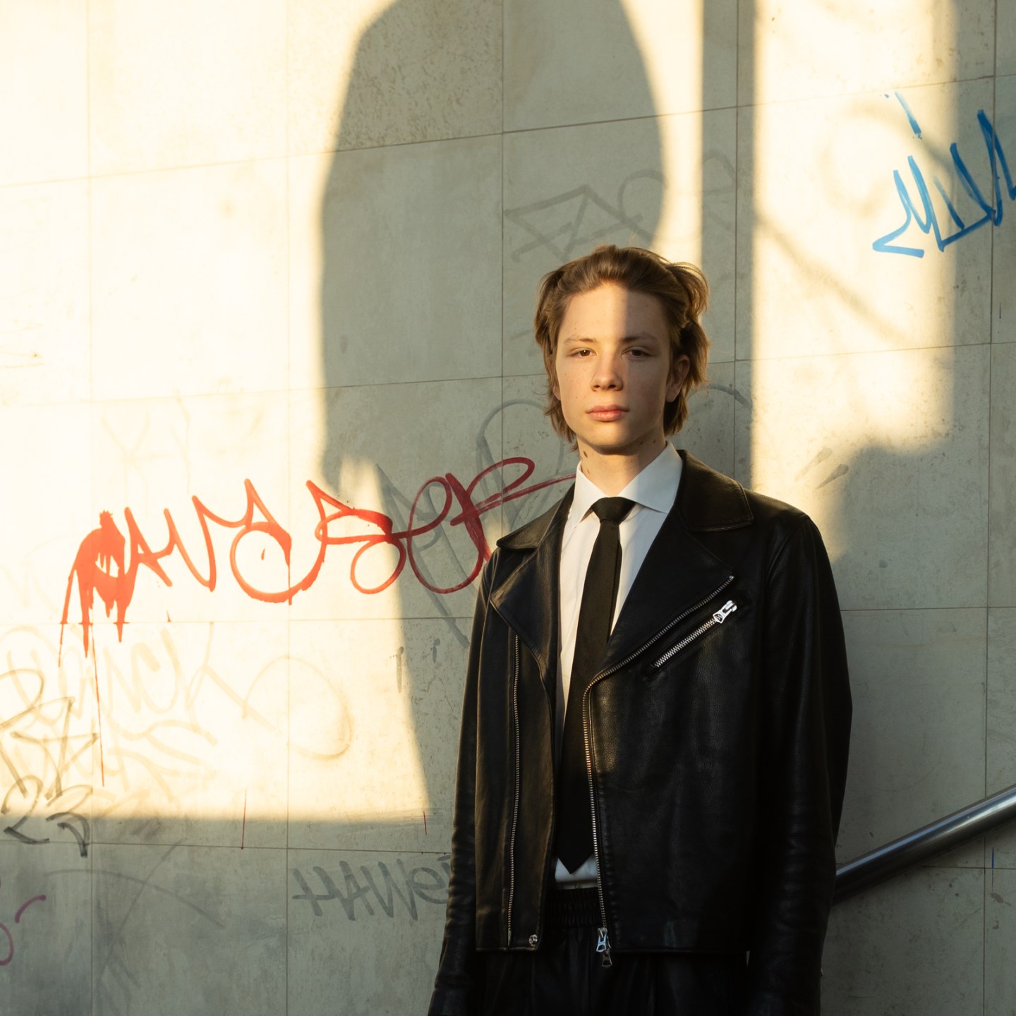 Andris · Artist Profile
