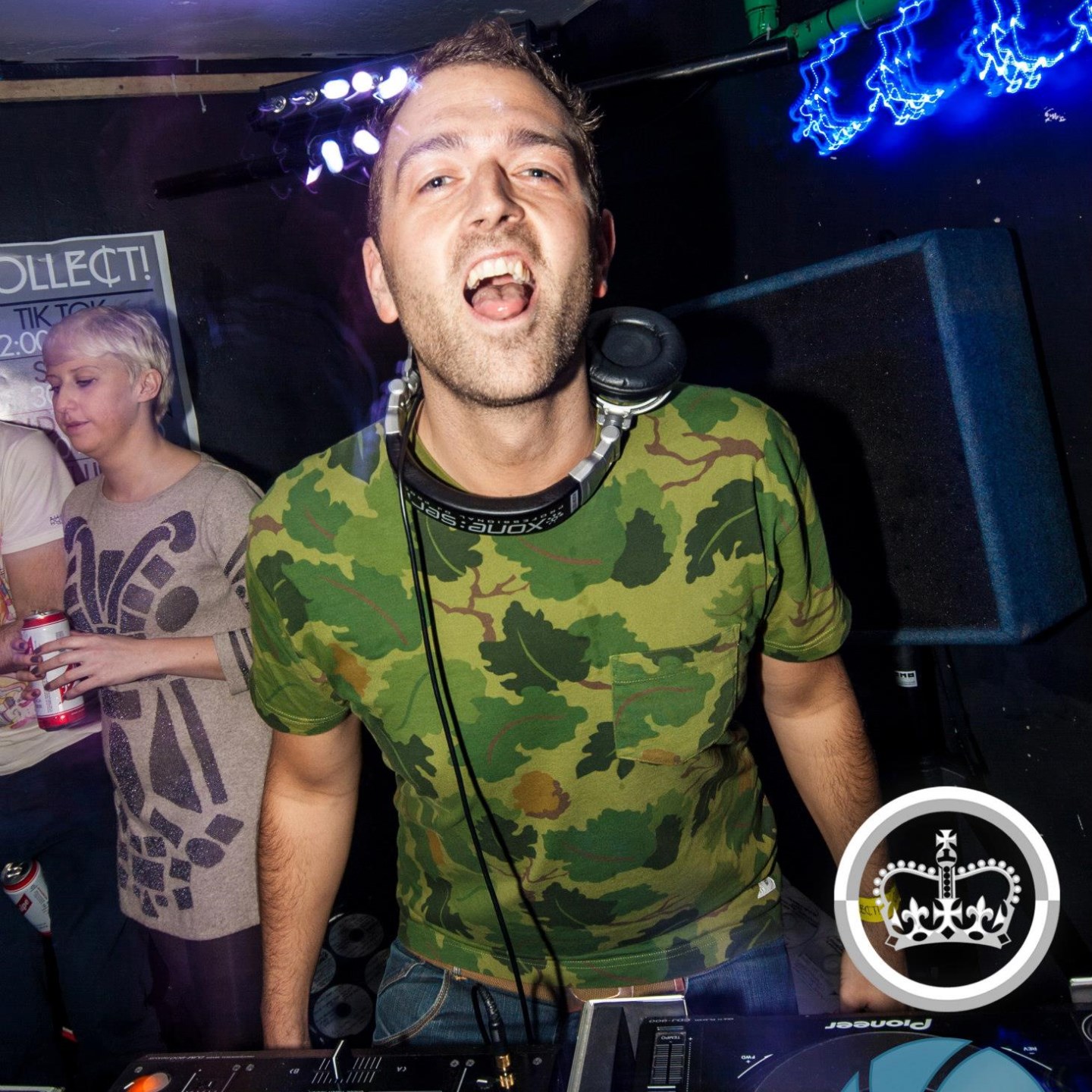 Andy Ollerhead · Artist Profile