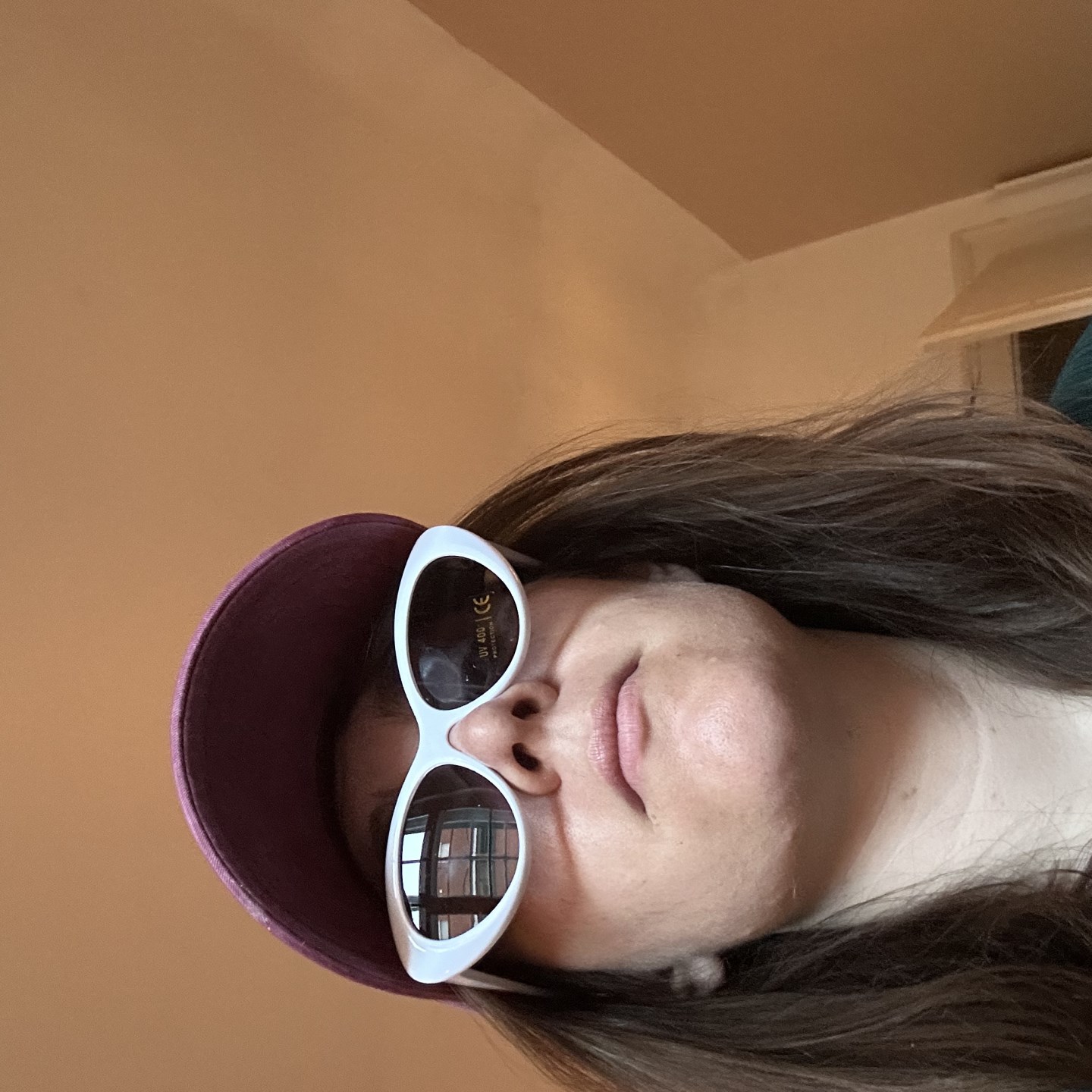 Anna Lazer · Artist Profile