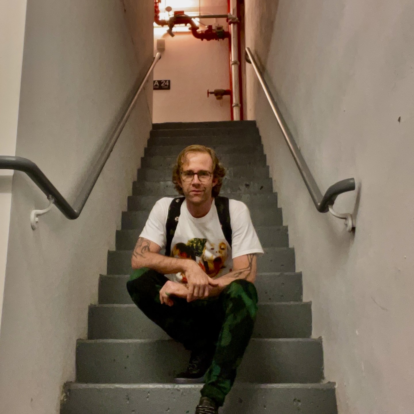 Au Contraire · Artist Profile