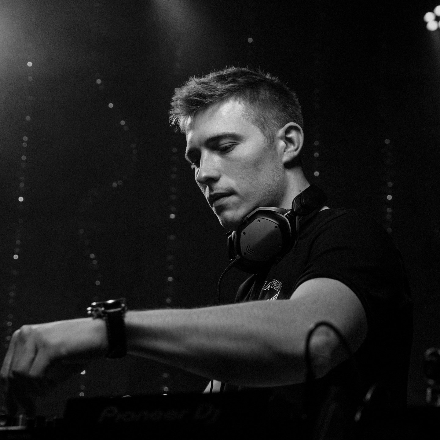 B.Side · Artist Profile