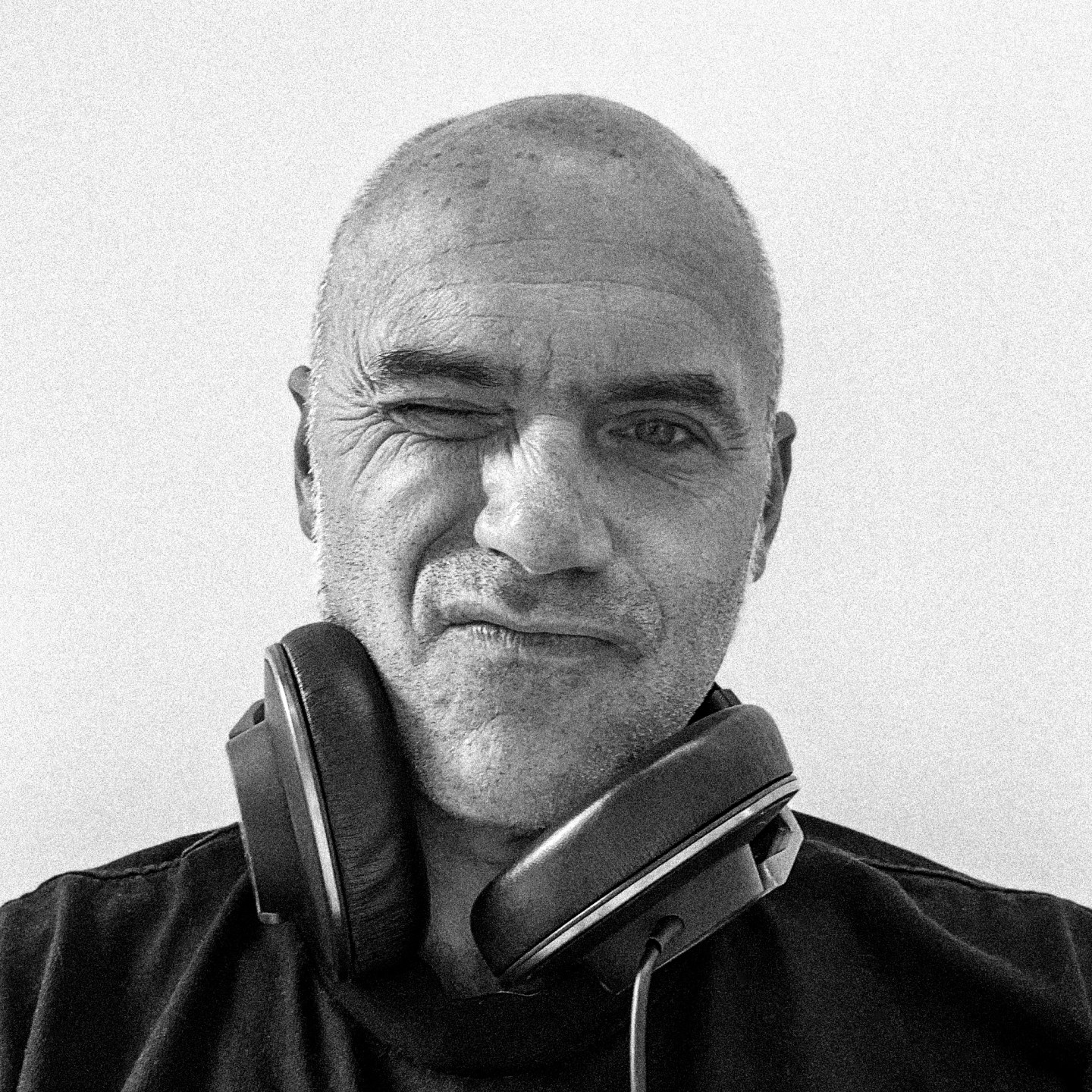 B_LOW · Artist Profile