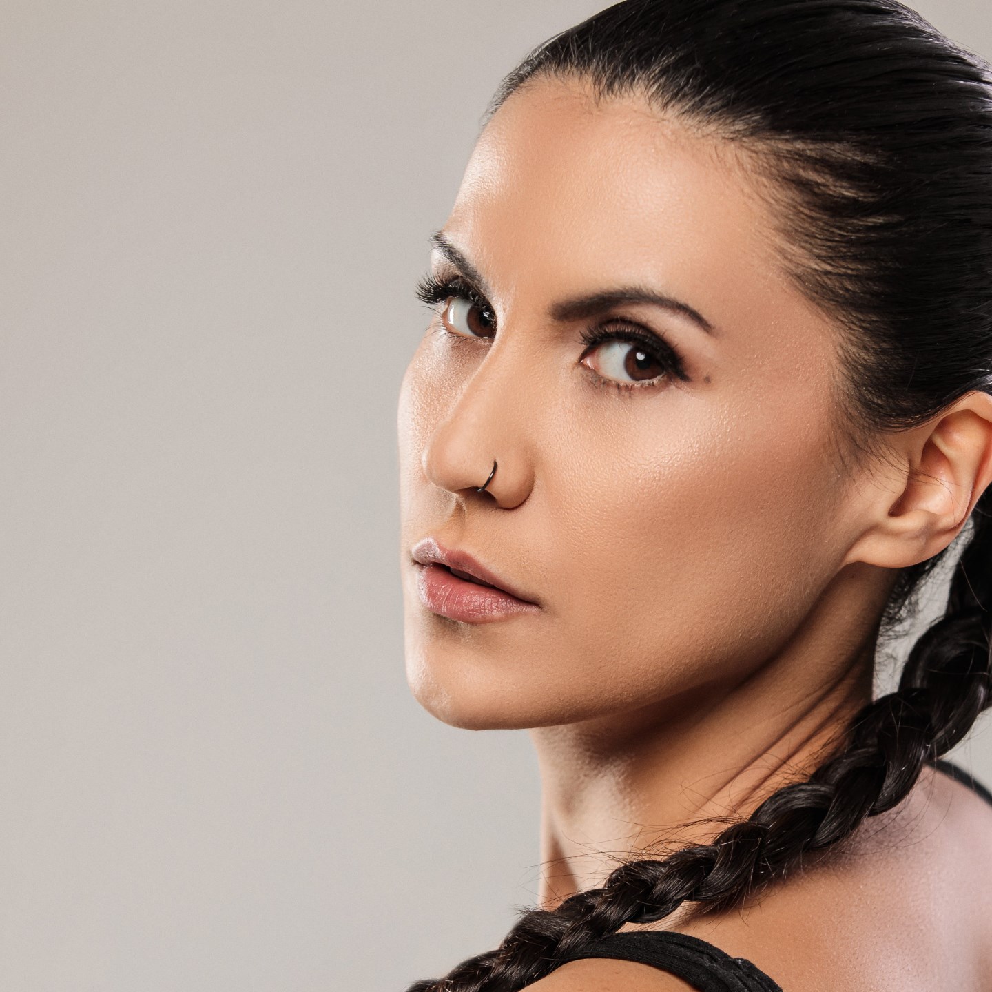 Becky Saif · Biography