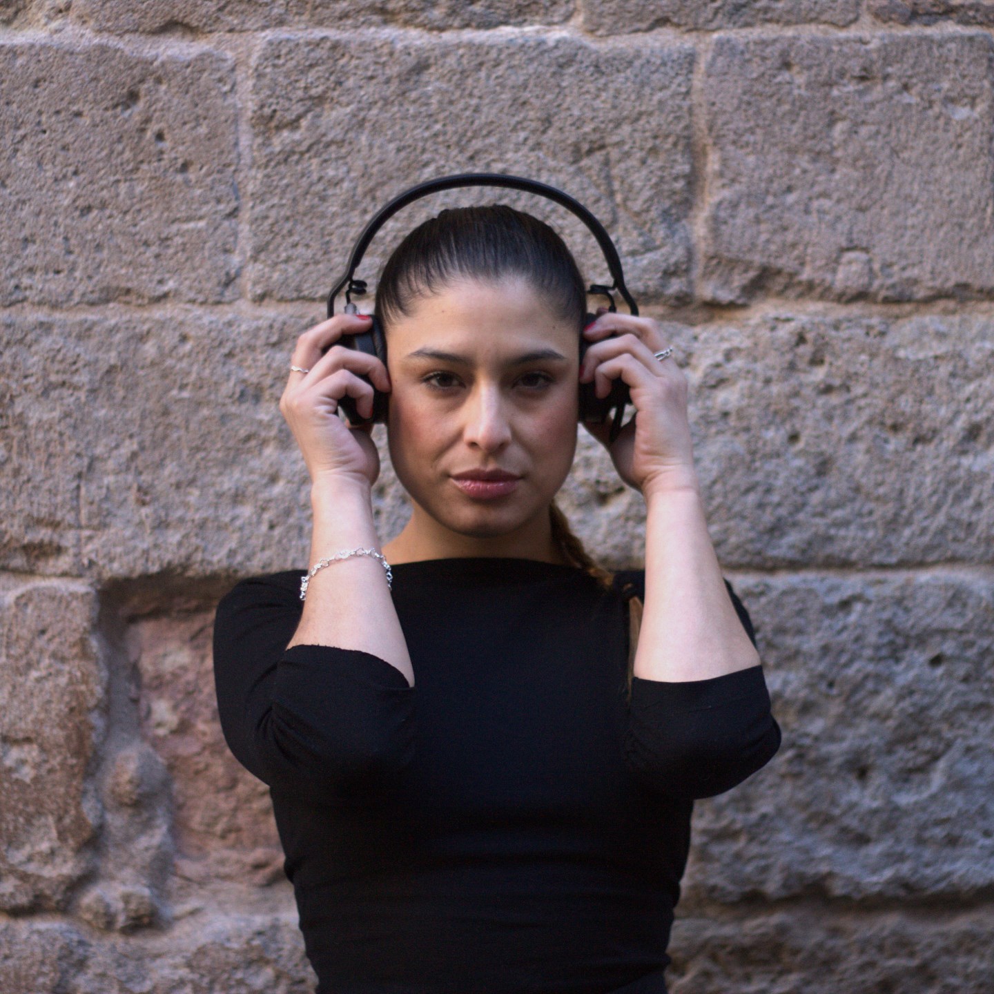 Belu Rodriguez · Artist Profile