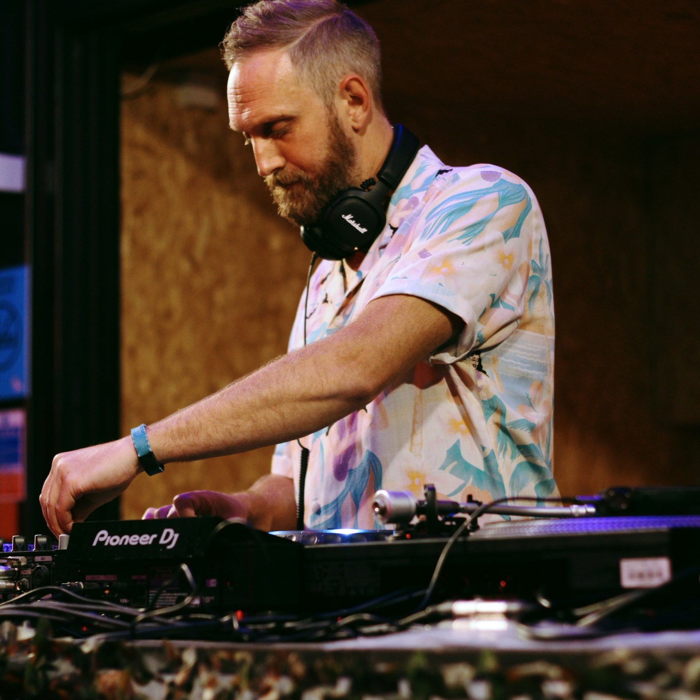 Ben Banjo Field · Artist Profile