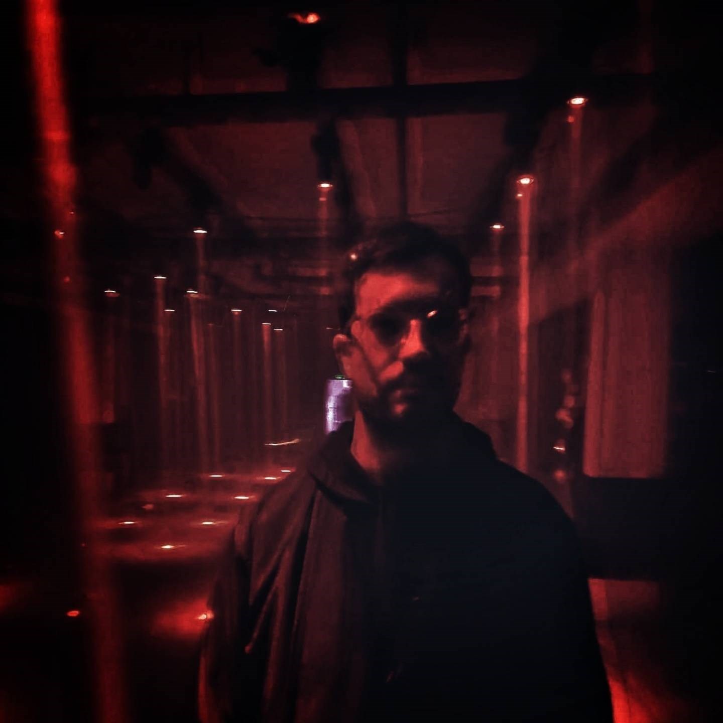 b̶e̶n̶e̶ · Artist Profile