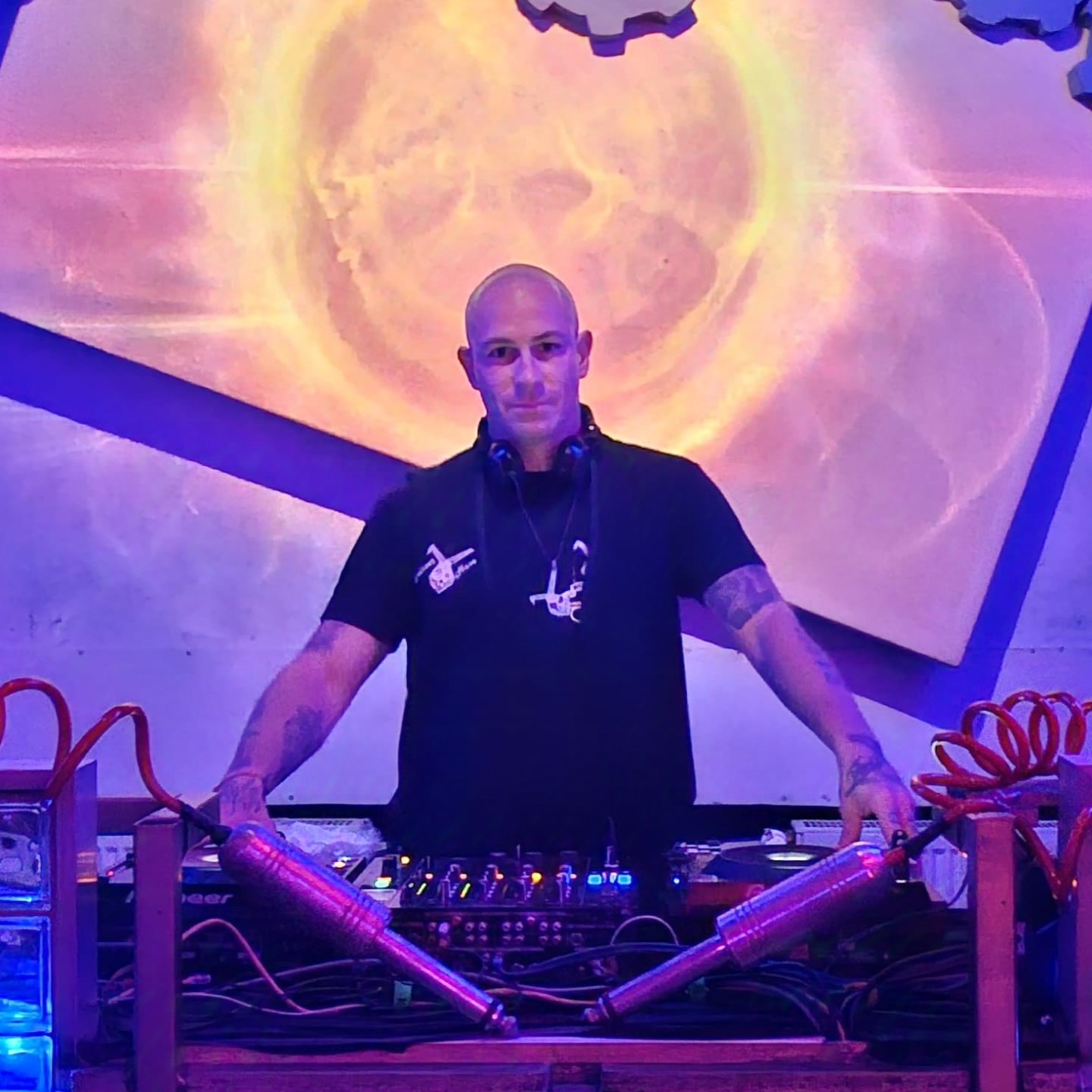 Bisk · Artist Profile