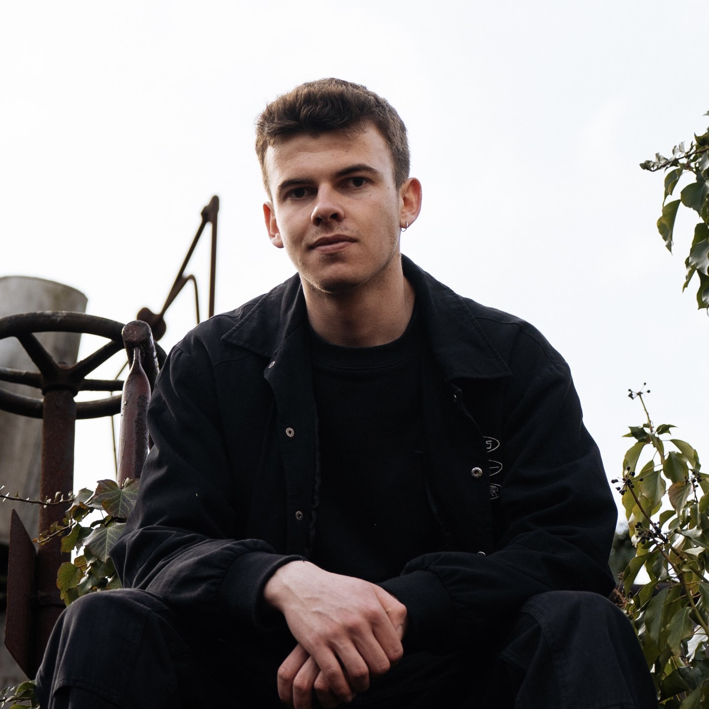 BROOS · Artist Profile