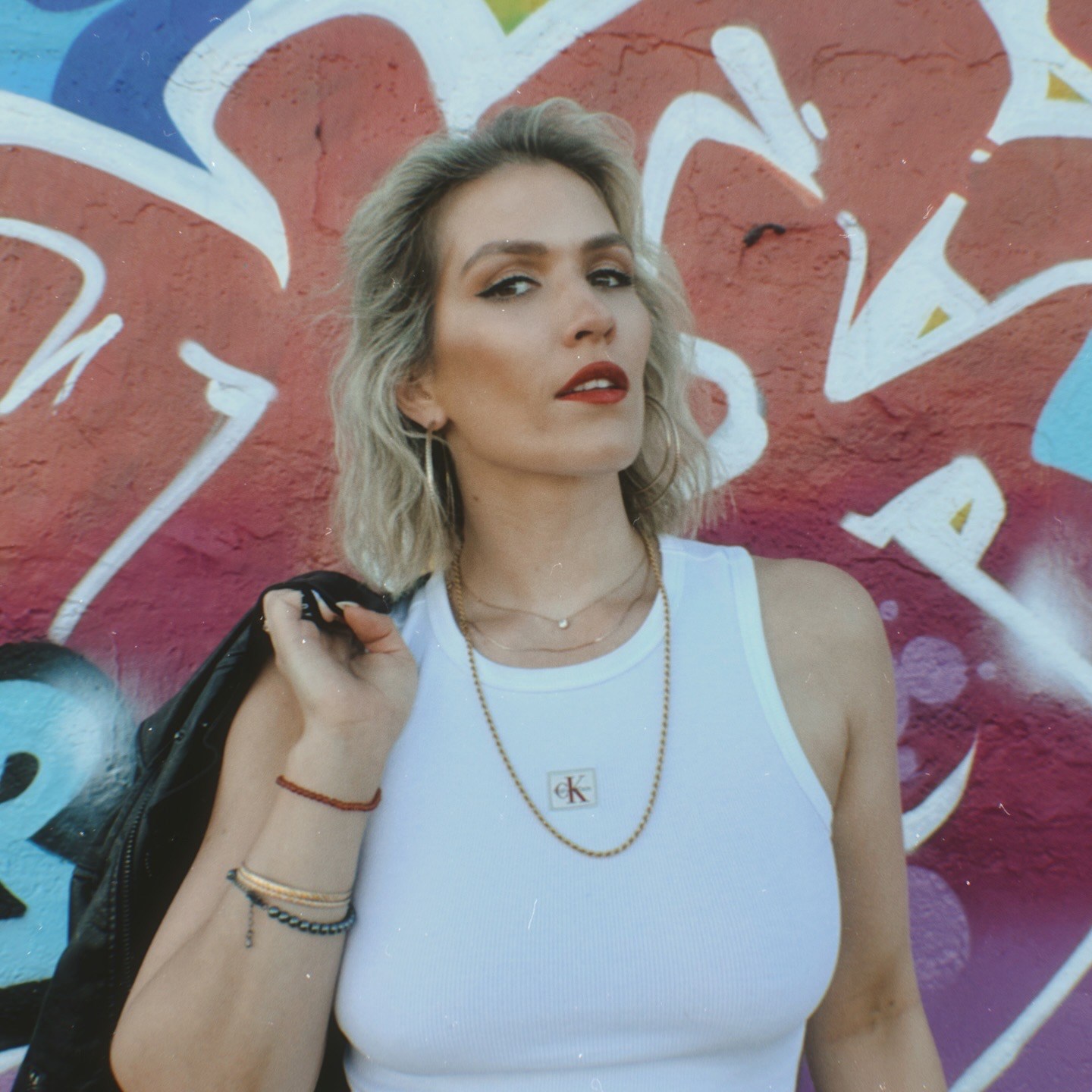 Cami Jones · Artist Profile